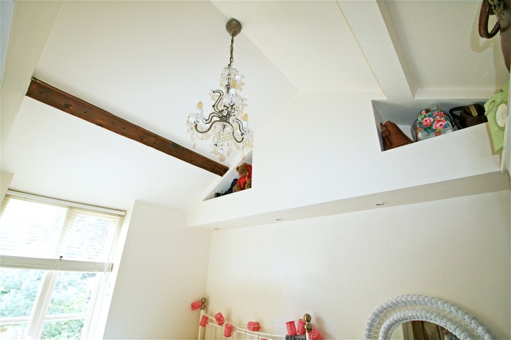 Do Up Diary #72 Vaulted Ceiling Anyone?!