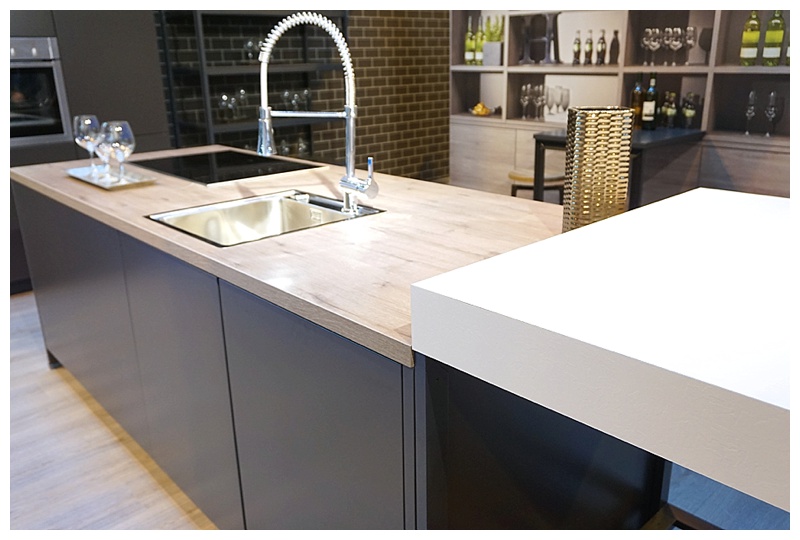 Kitchen Trends 2016: Mixing Different Depth Worktops