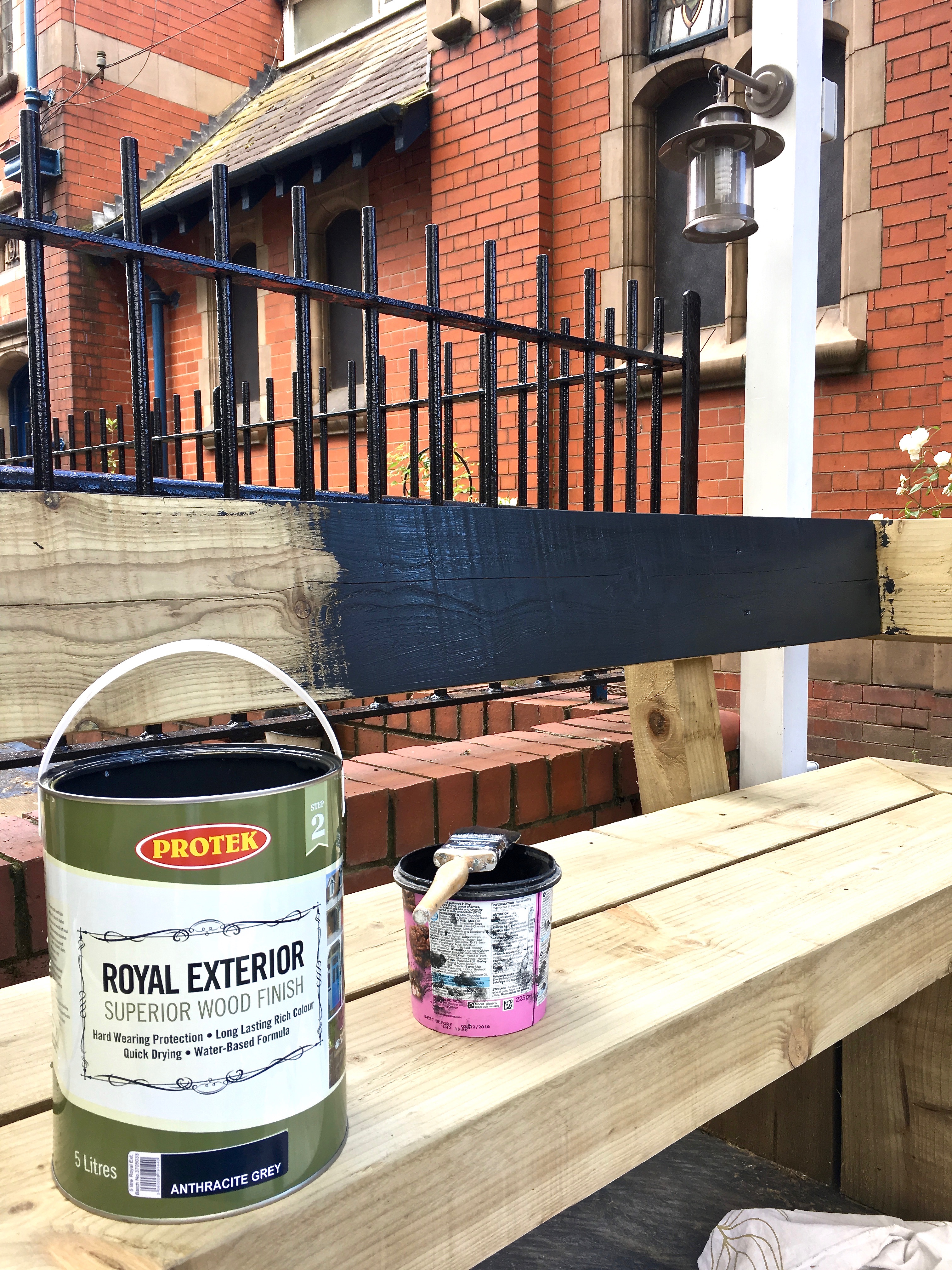 Share: Using Protek Royal Exterior Wood Finish in Anthracite